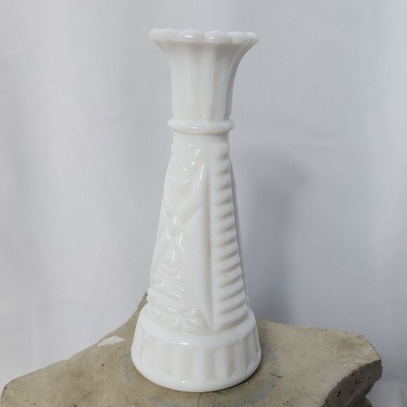 Vintage | Accents | Vintage Detaileddecorative Milk Glass Vase | Poshmark
